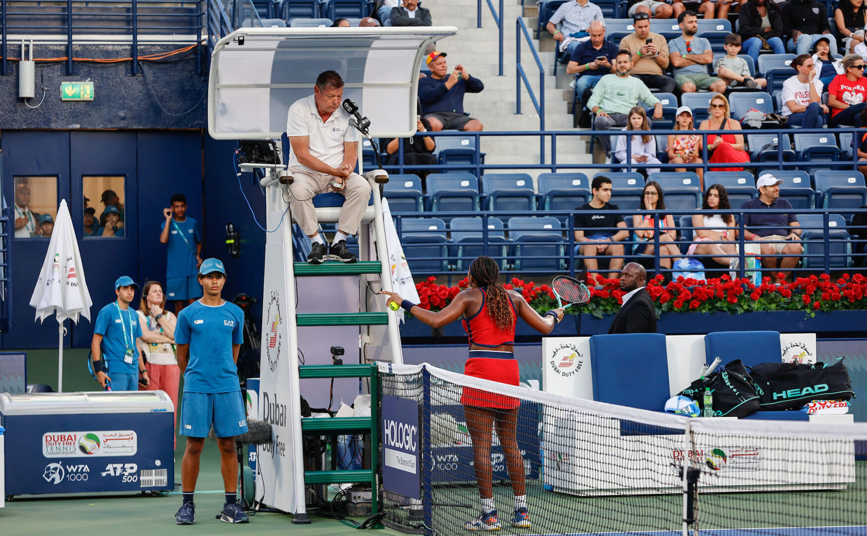 Coco Heart! Fans rejoice as popular Gauff moves into quarterfinals at ...