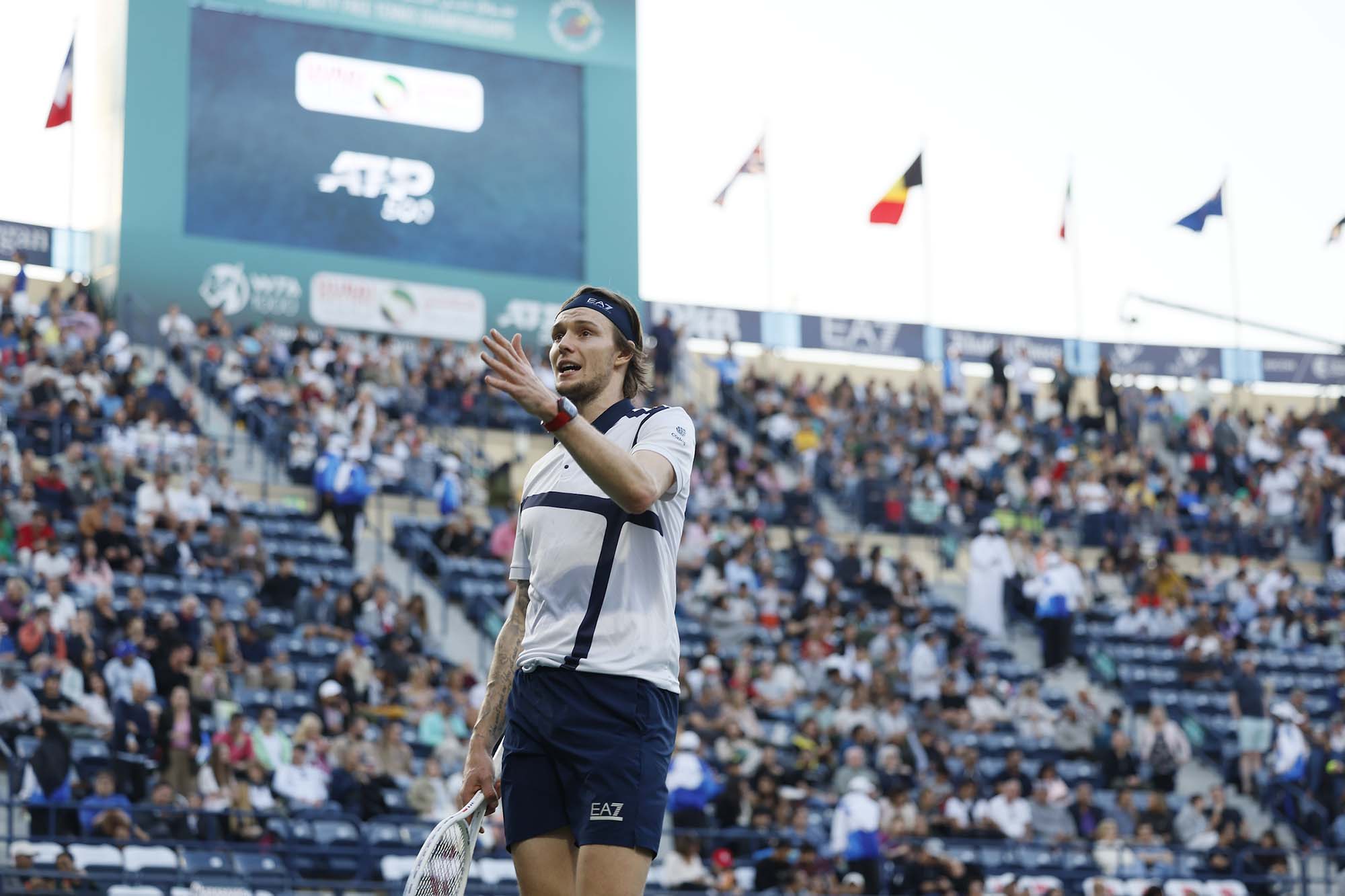 Photos: ATP Day 5 action at the 2024 Dubai Duty Free Tennis ...